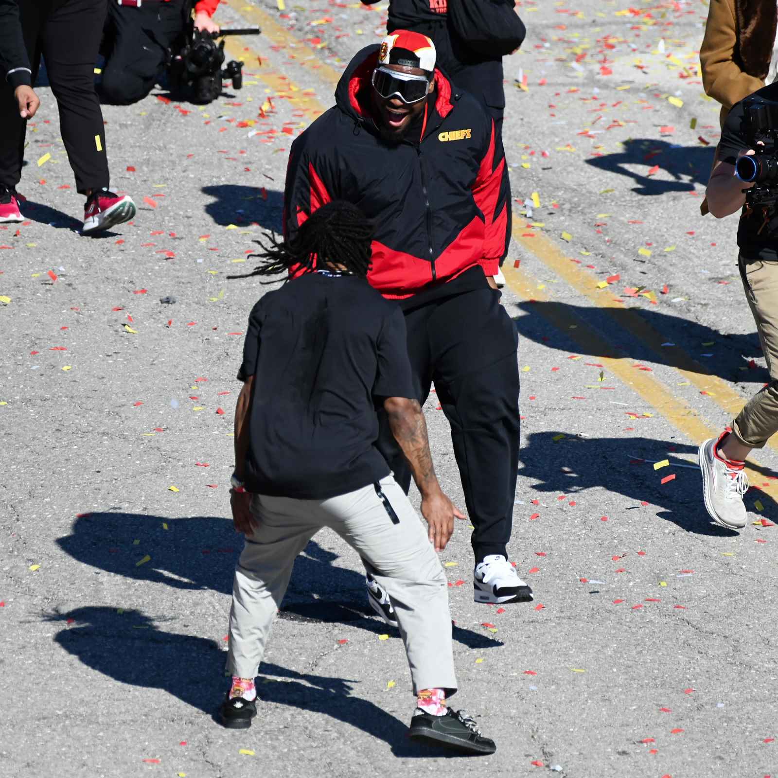 Chiefs’ Trey Smith Hid in Closet at Super Bowl Parade Shooting | Us Weekly