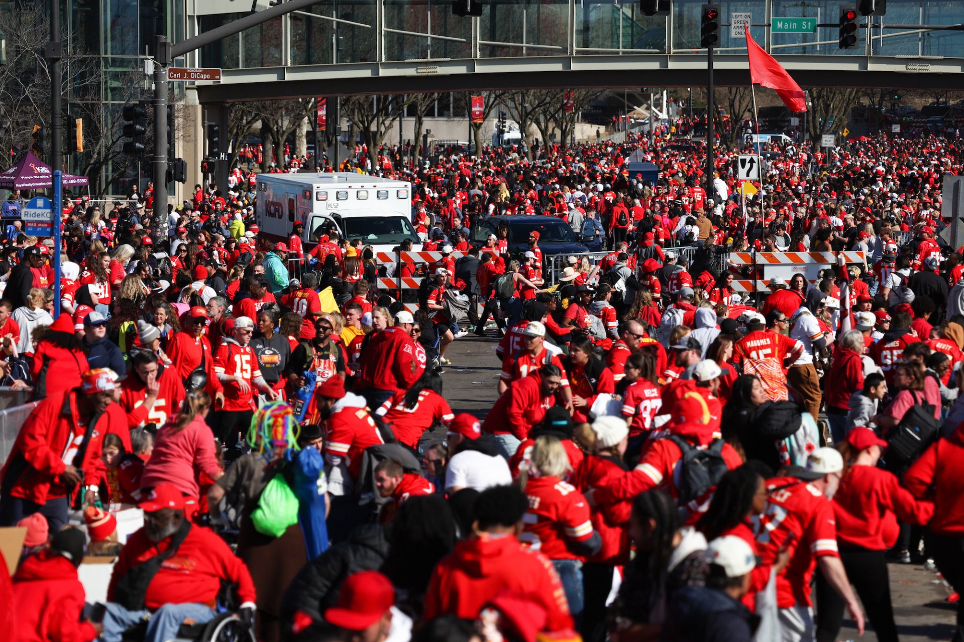 2024 Super Bowl Parade Shooting Victims Include 11 Injured Children ...