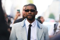 Usher’s Family Guide: Meet the Singer’s Parents, Kids and More | Us Weekly