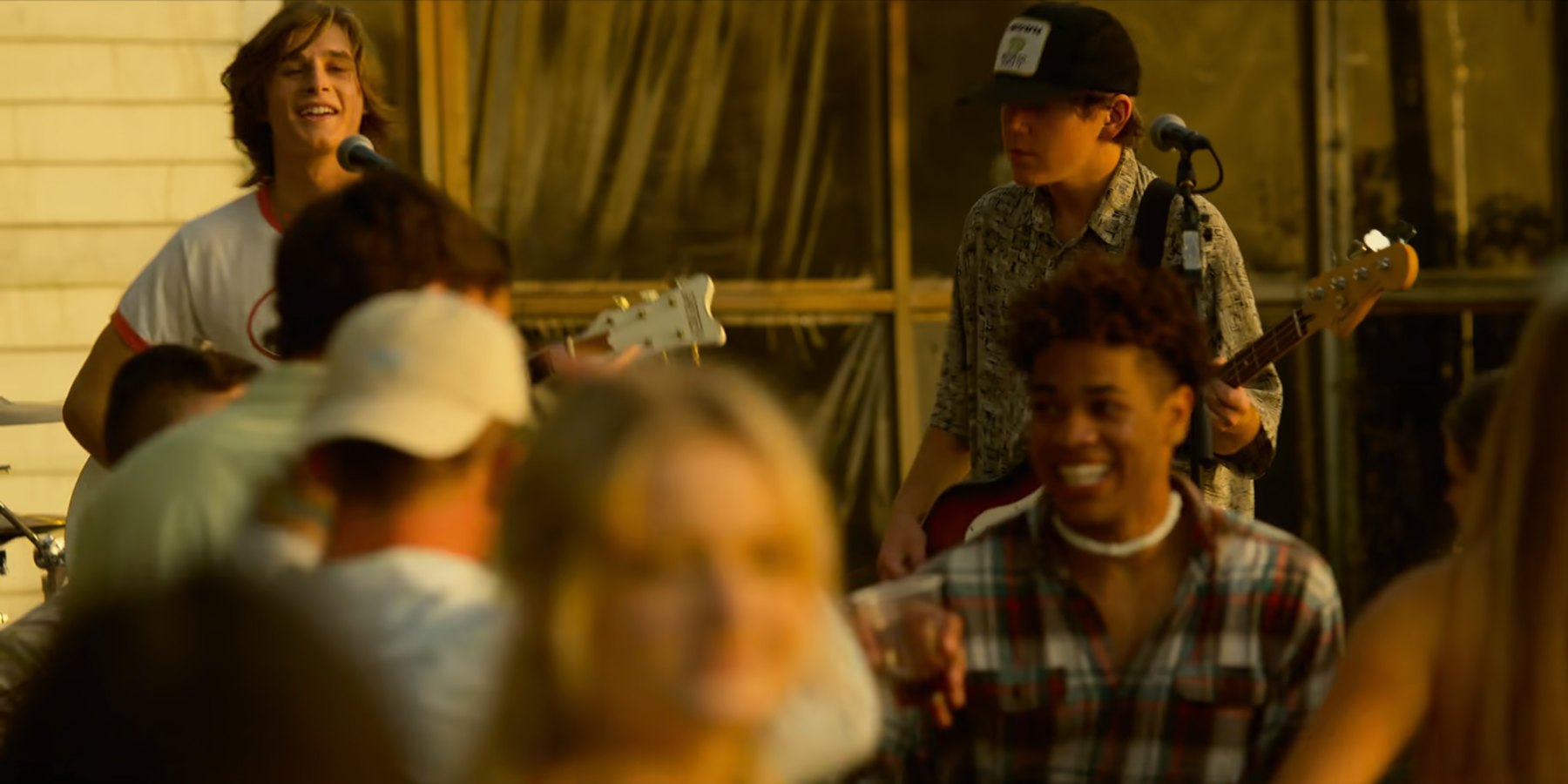 Outer Banks Band The Runarounds Gets Prime Video Show: What to Know ...