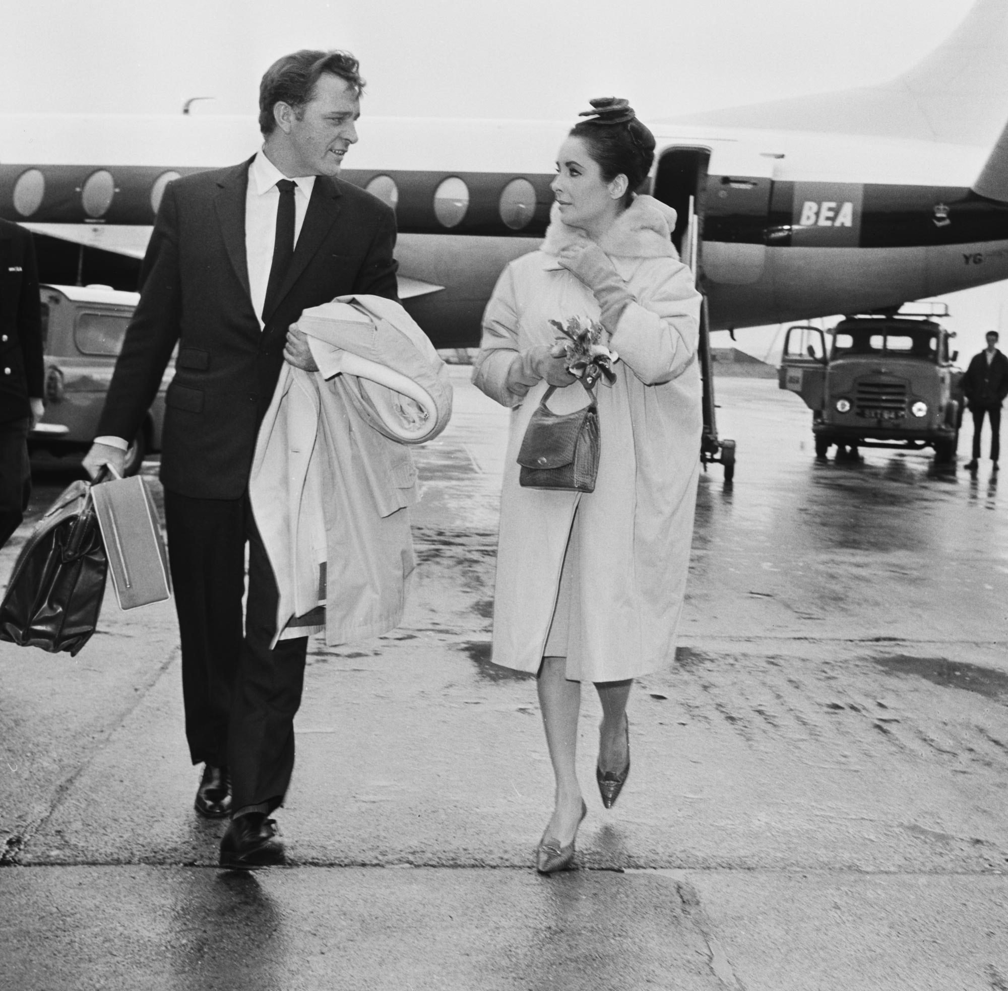 Elizabeth Taylor And Richard Burton Wedding Burton And Taylor Show