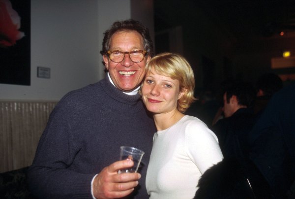 Gwyneth Paltrow Says Dad’s Cancer Battle Sparked Interest in Wellness ...
