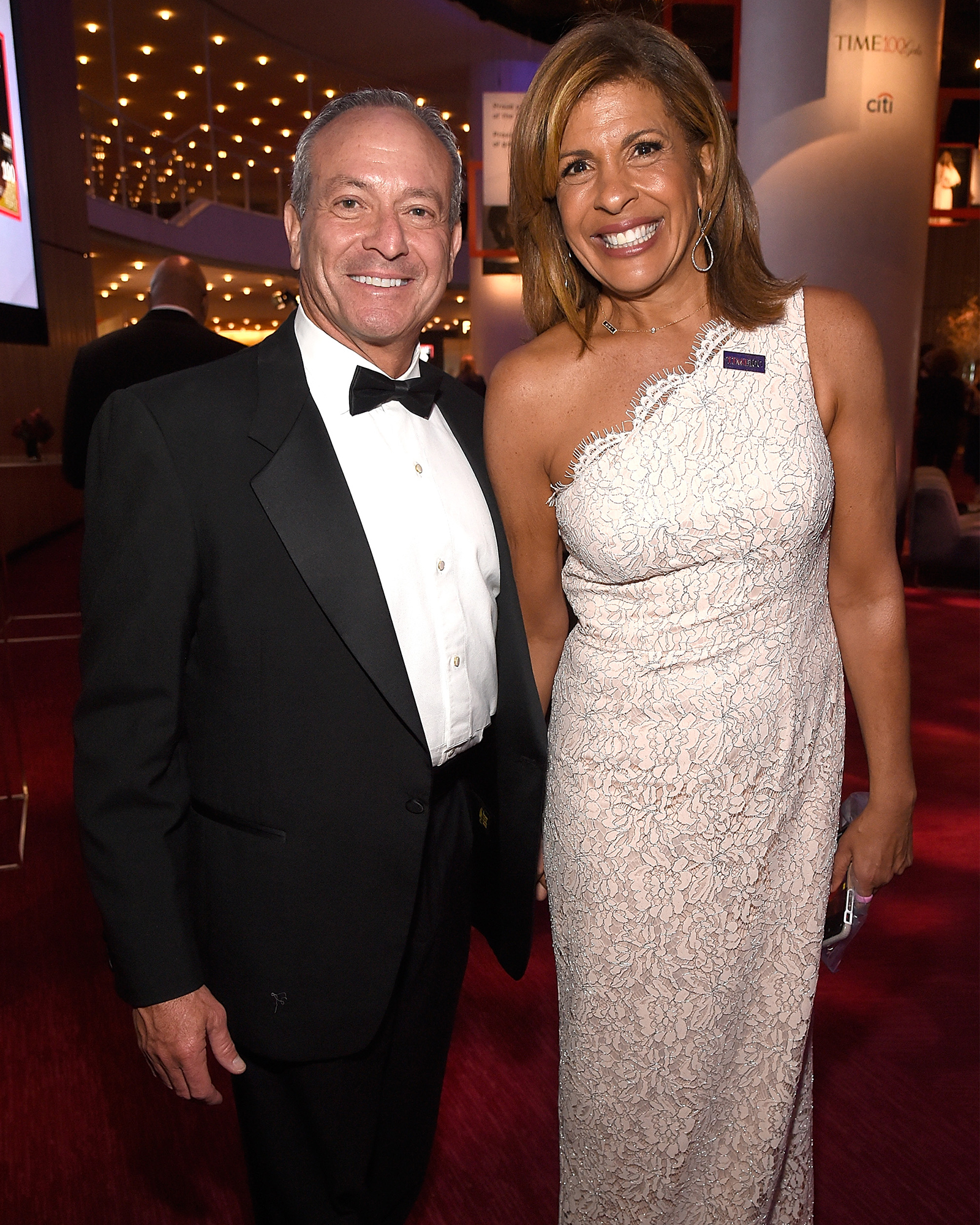 Hoda Kotb Makes Rare Comment About Joel Schiffman 2 Years After Split ...