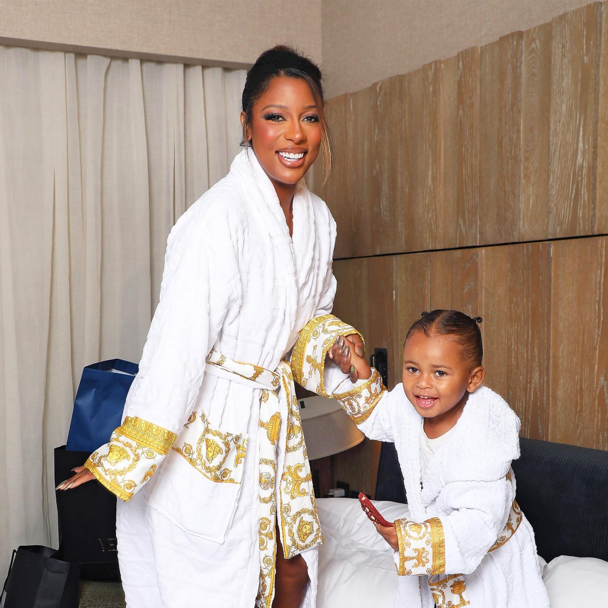 Victoria Monet Says Grammys Red Carpet Was a 'Disaster' for Daughter ...