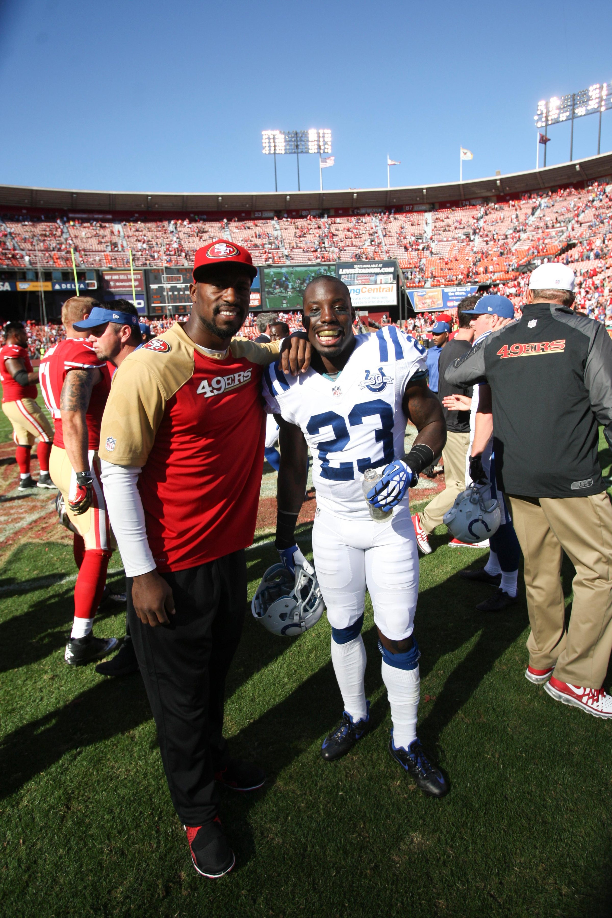 Former NFL Stars Vernon Davis and Vontae Davis' Family Guide | Us Weekly