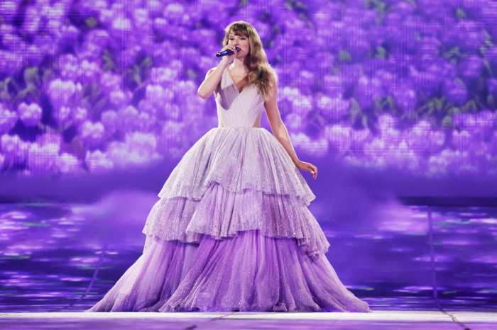Breaking Down Every Cat Reference In Taylor Swift S Music Us Weekly