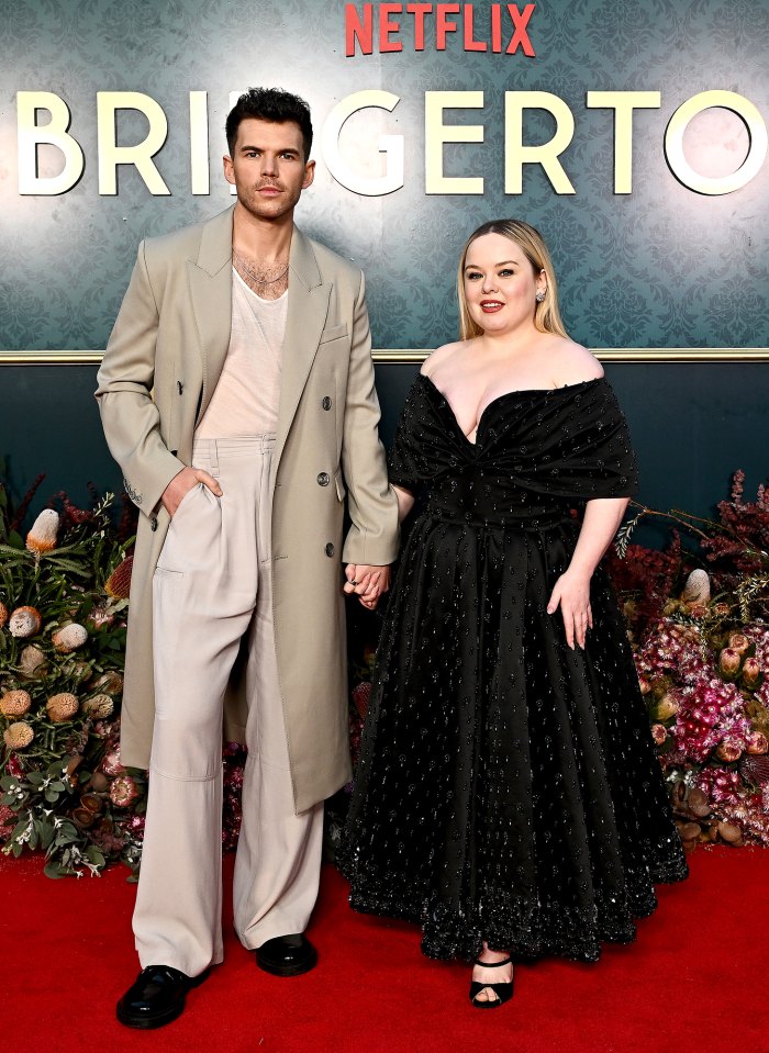 Nicola Coughlan, Luke Newton Ban Families From Steamy Bridgerton Clips ...