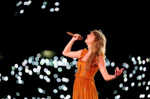 Decoding Taylor Swift’s 'TTPD' Album: Lyric Parallels and Easter Eggs ...