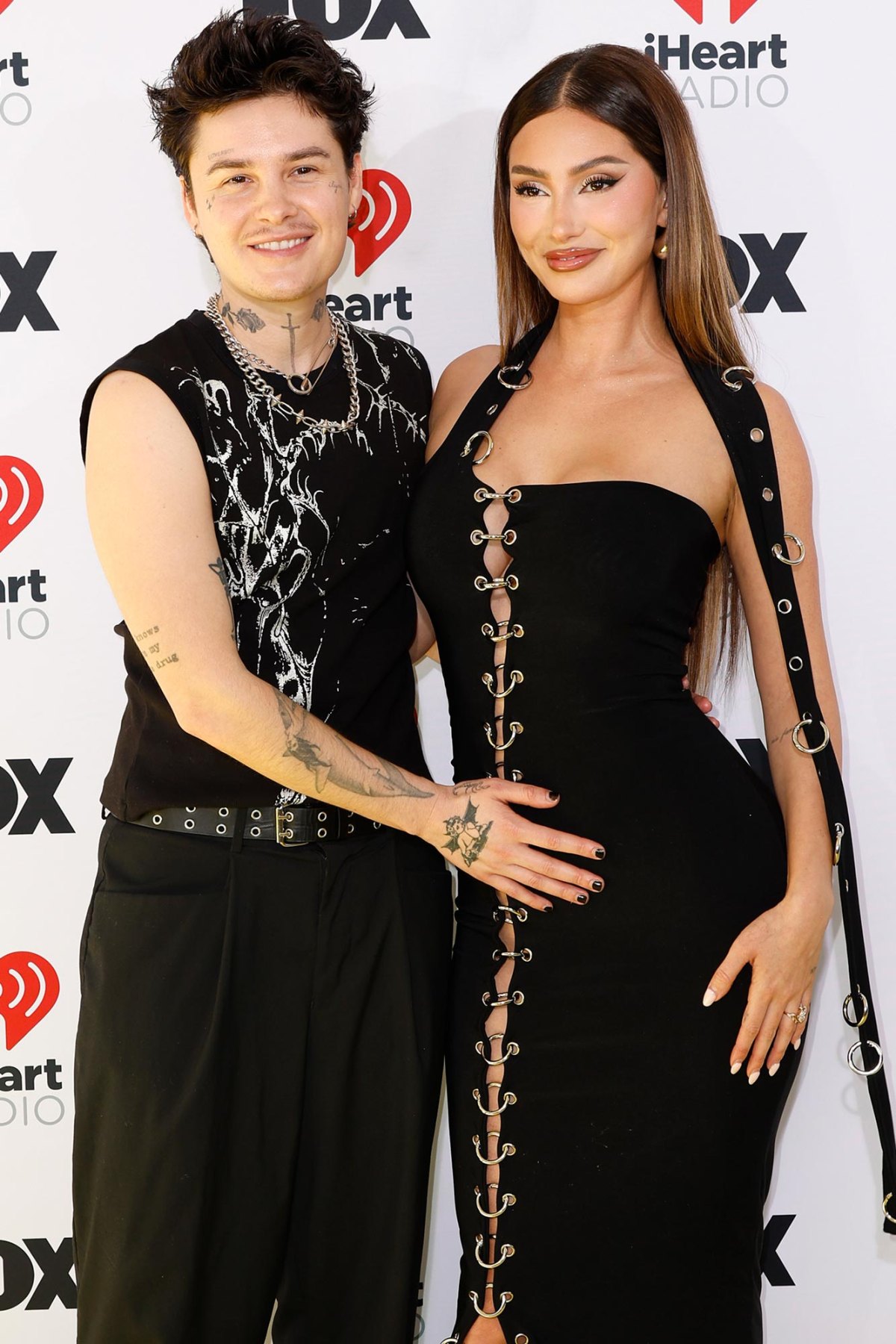 Celebs Who’ve Revealed Baby Bumps at Awards Shows