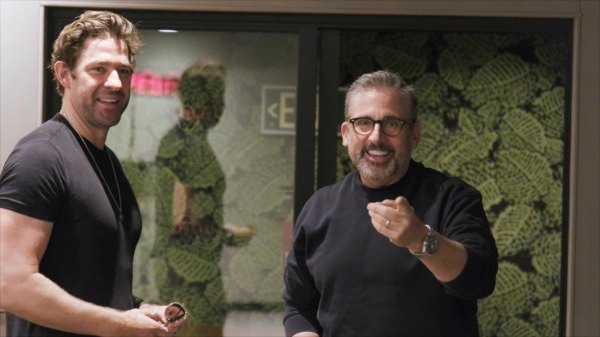 John Krasinski and Steve Carell Have 'Office' Reunion After ‘Years ...