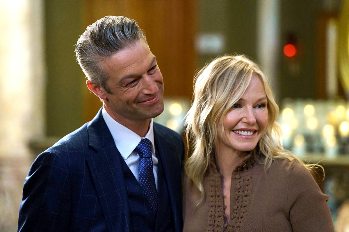 Law and Order SVU Clip: Rollins and Carisi Share Rare Domestic Moment ...
