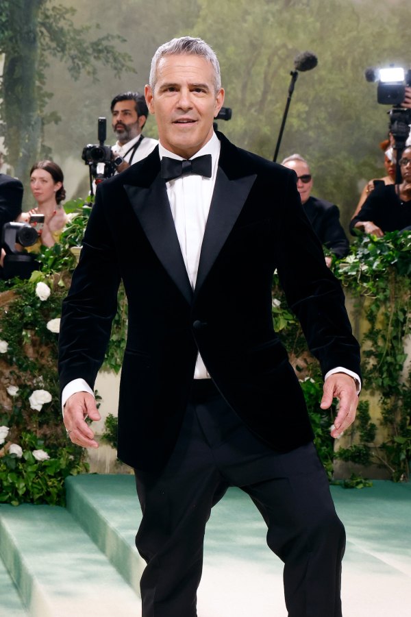 Andy Cohen Gives Status Update RHOBH and More Housewives Franchises ...