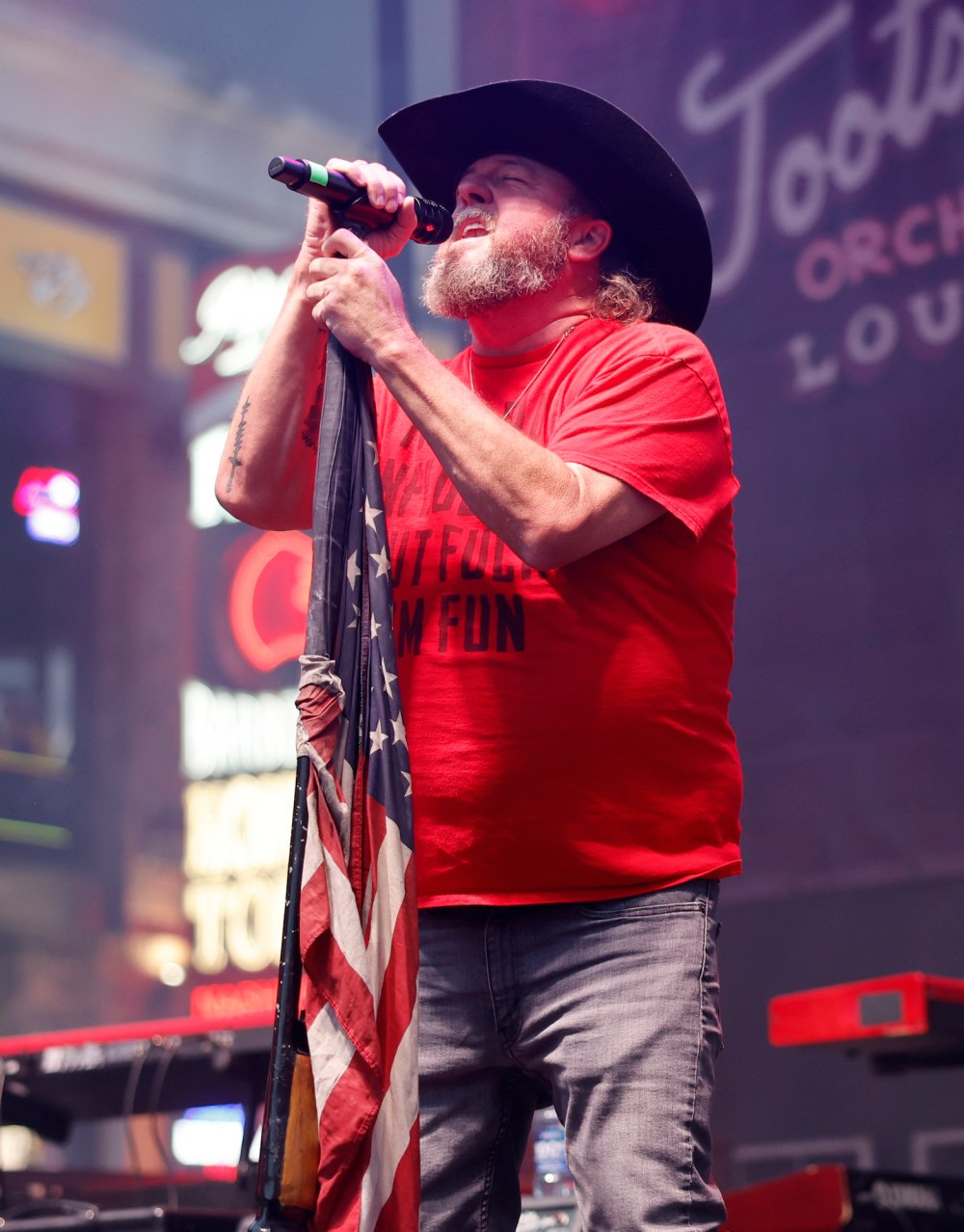 Country Singer Colt Ford ‘Fell Over Dead’ After Having a Heart Attack ...