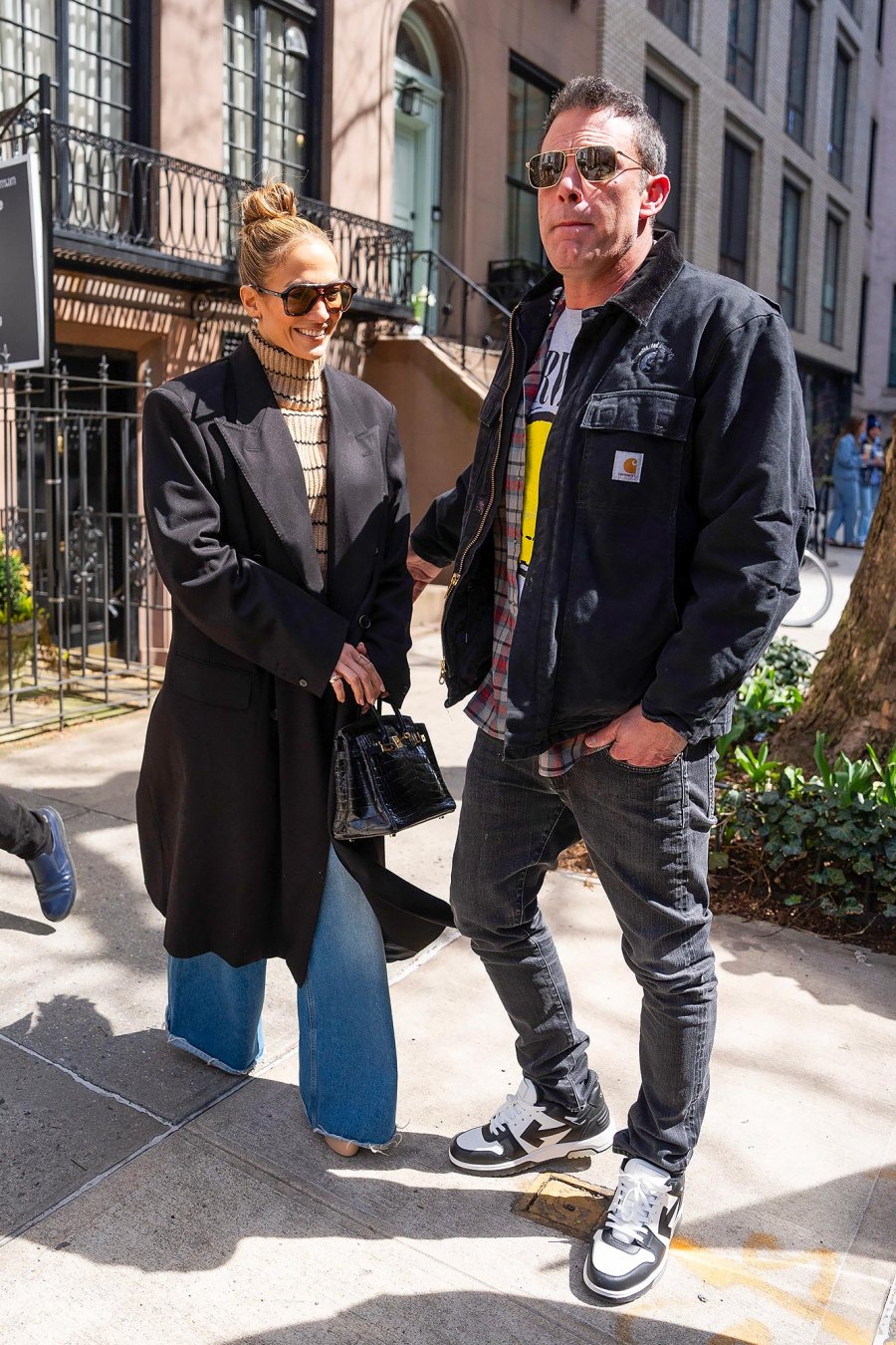 Jennifer Lopez Tells Ben Affleck Engagement Story Amid Marriage Issues ...
