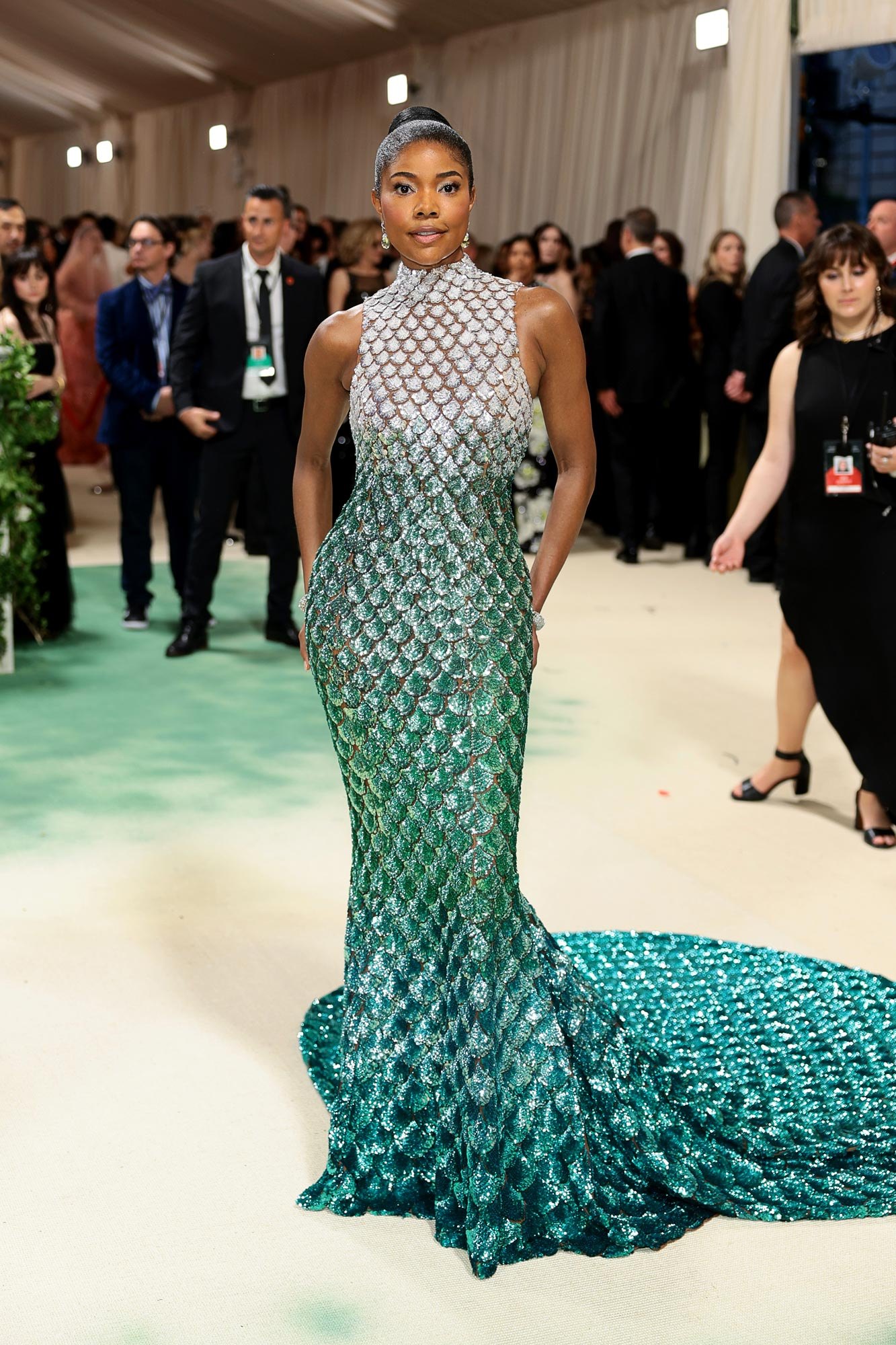 Toda la moda de las estrellas en la alfombra roja de la Gala del Met ...