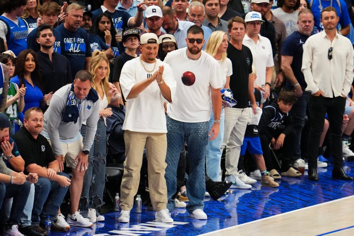 Travis Kelce Booed at NBA Playoffs While Patrick Mahomes Gets Cheers ...
