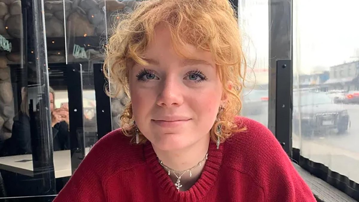When Calls the Heart Star Mamie Laverock on Life Support After 5-Story ...