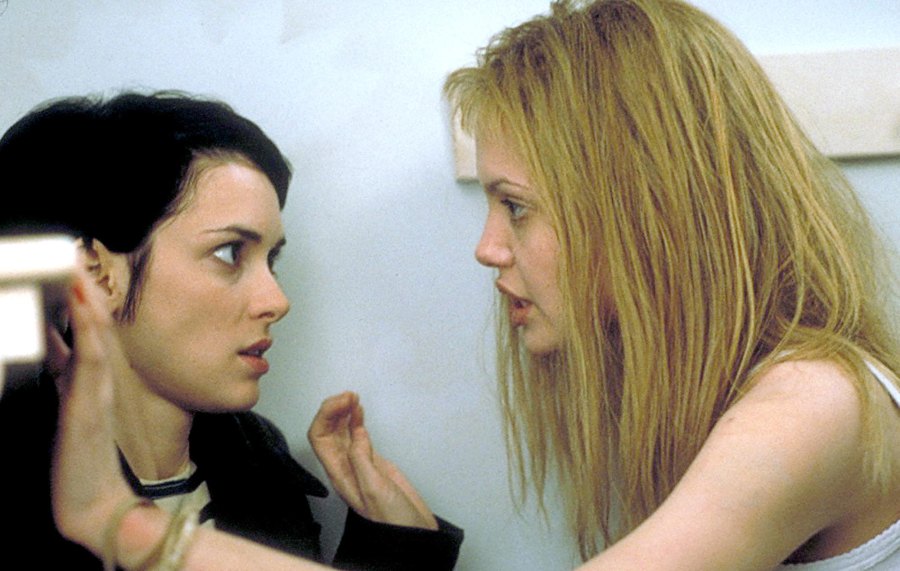 Elisabeth Moss Details Angelina vs. Winona Camps on Girl, Interrupted ...
