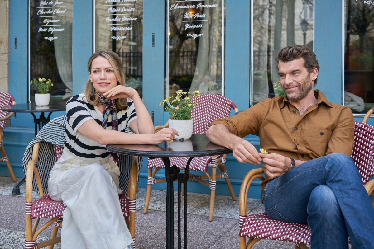 One Tree Hill Stars in Hallmark Movies: Actors Who joined the Network ...
