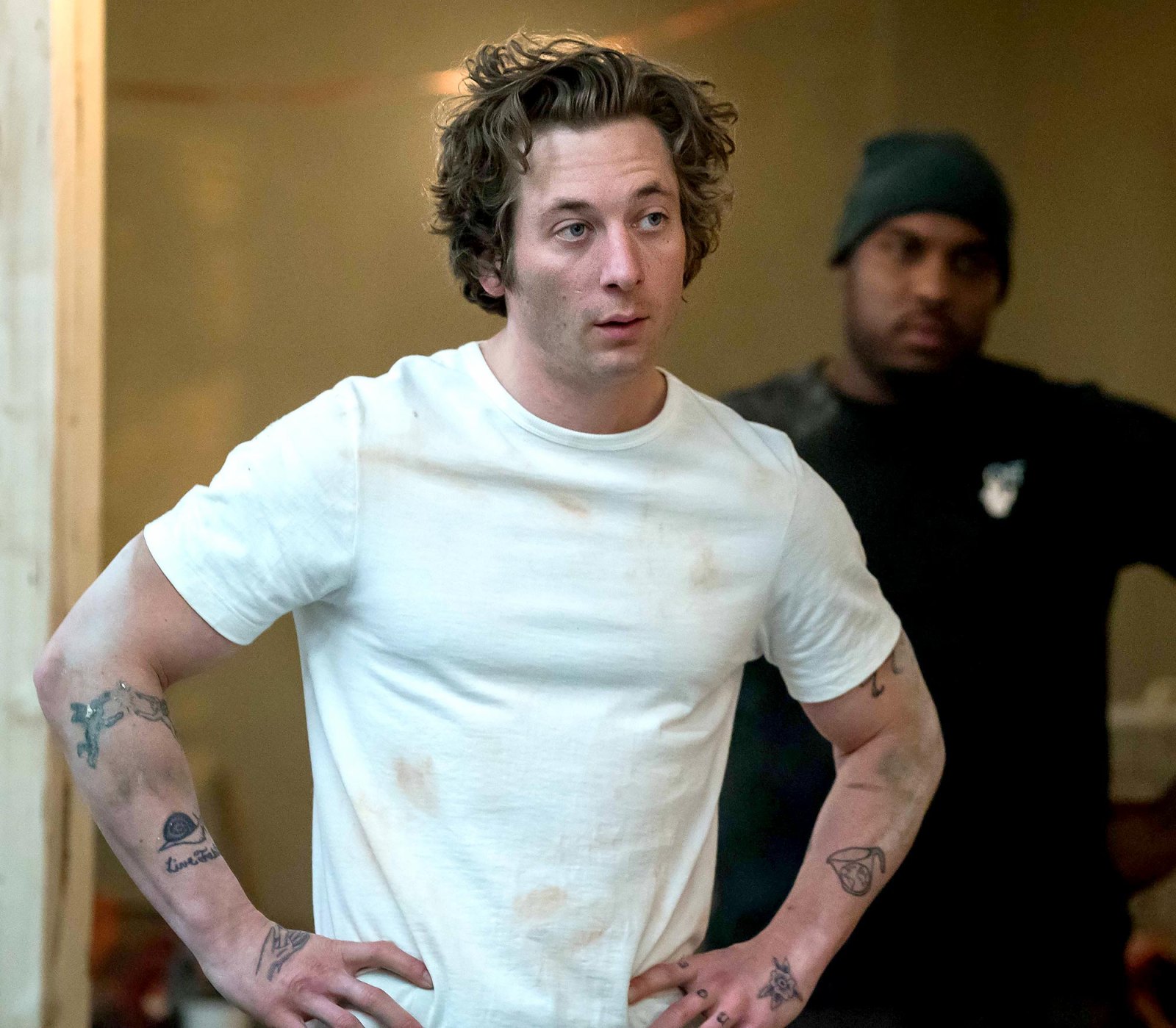 The Bear Cast Teases Jeremy Allen White Over His Sex Symbol Status | Us ...