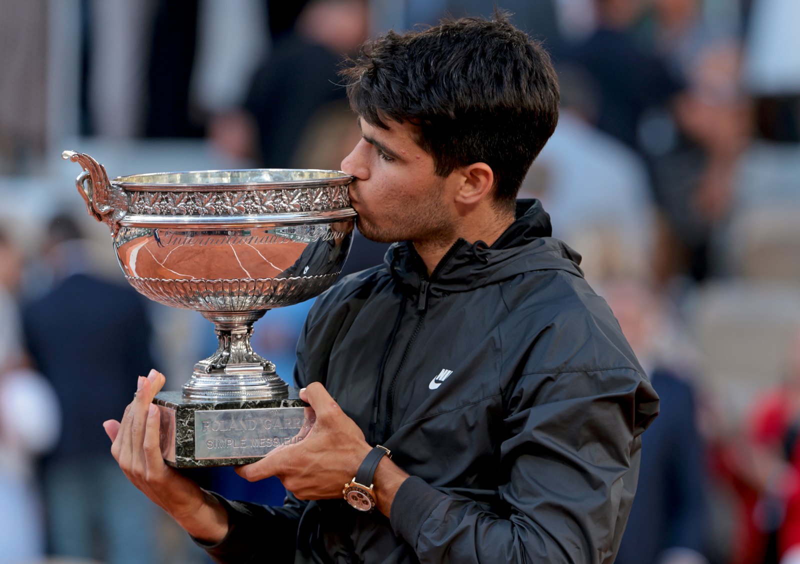 Carlos Alcaraz Shares Wild Throwback Photo After Winning His 1st French ...