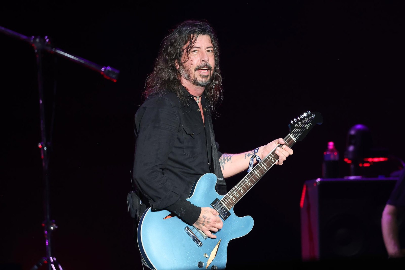 Foo Fighters’ Pat Smear Attended Eras Tour Before Dave Grohl’s Dig | Us ...