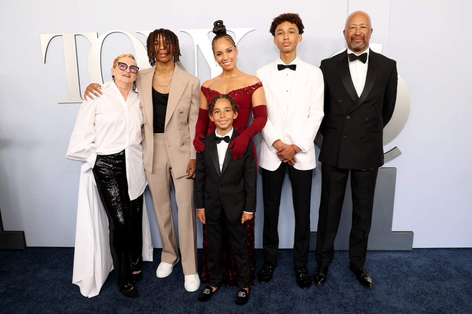 Alicia Keys Brings Her Children and Mom to Tony Awards Red Carpet | Us ...