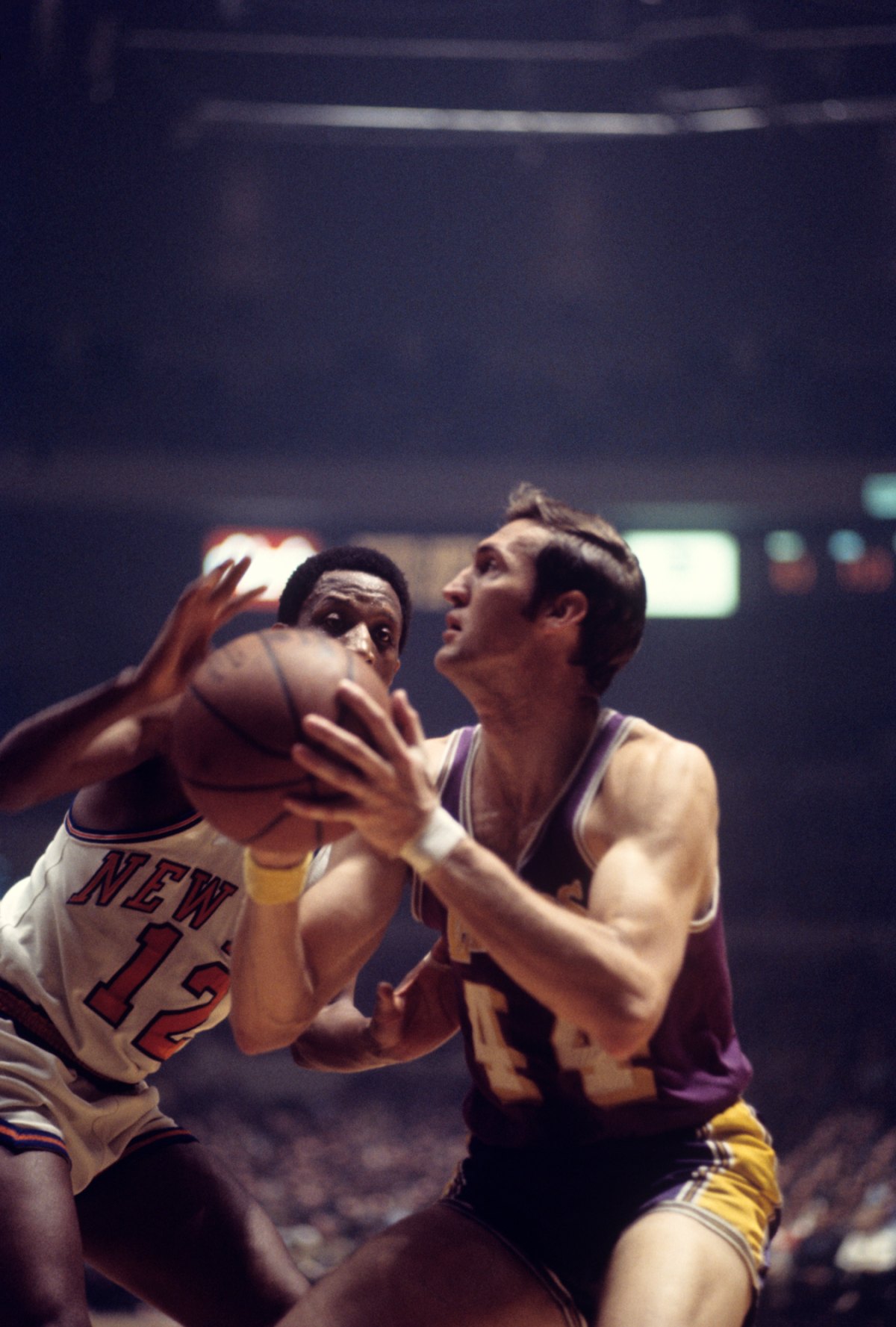 Jerry West, Basketball Hall of Famer and Lakers Legend, Dead at 86 | Us ...