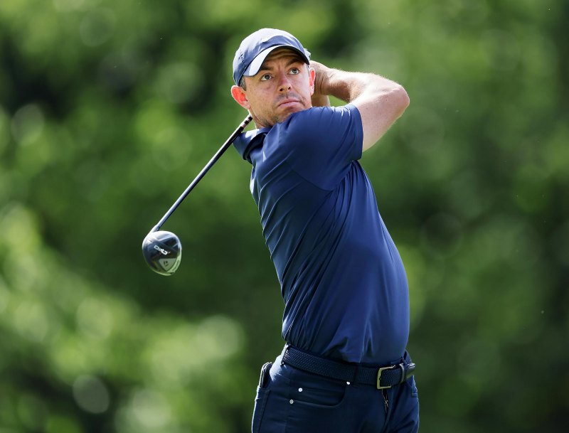 Rory McIlroy Nearly Hits Cameraman With Golf Club After Bad Shot | Us ...
