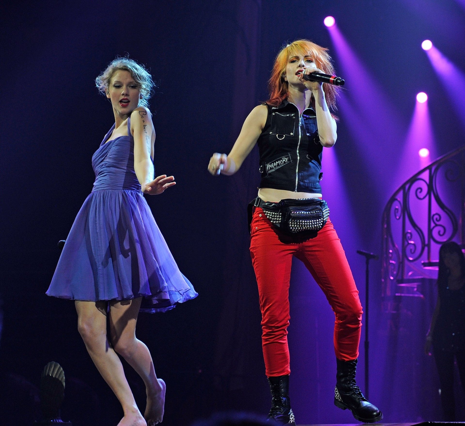 Taylor Swift and Hayley Williams’ Complete Friendship Timeline | Us Weekly