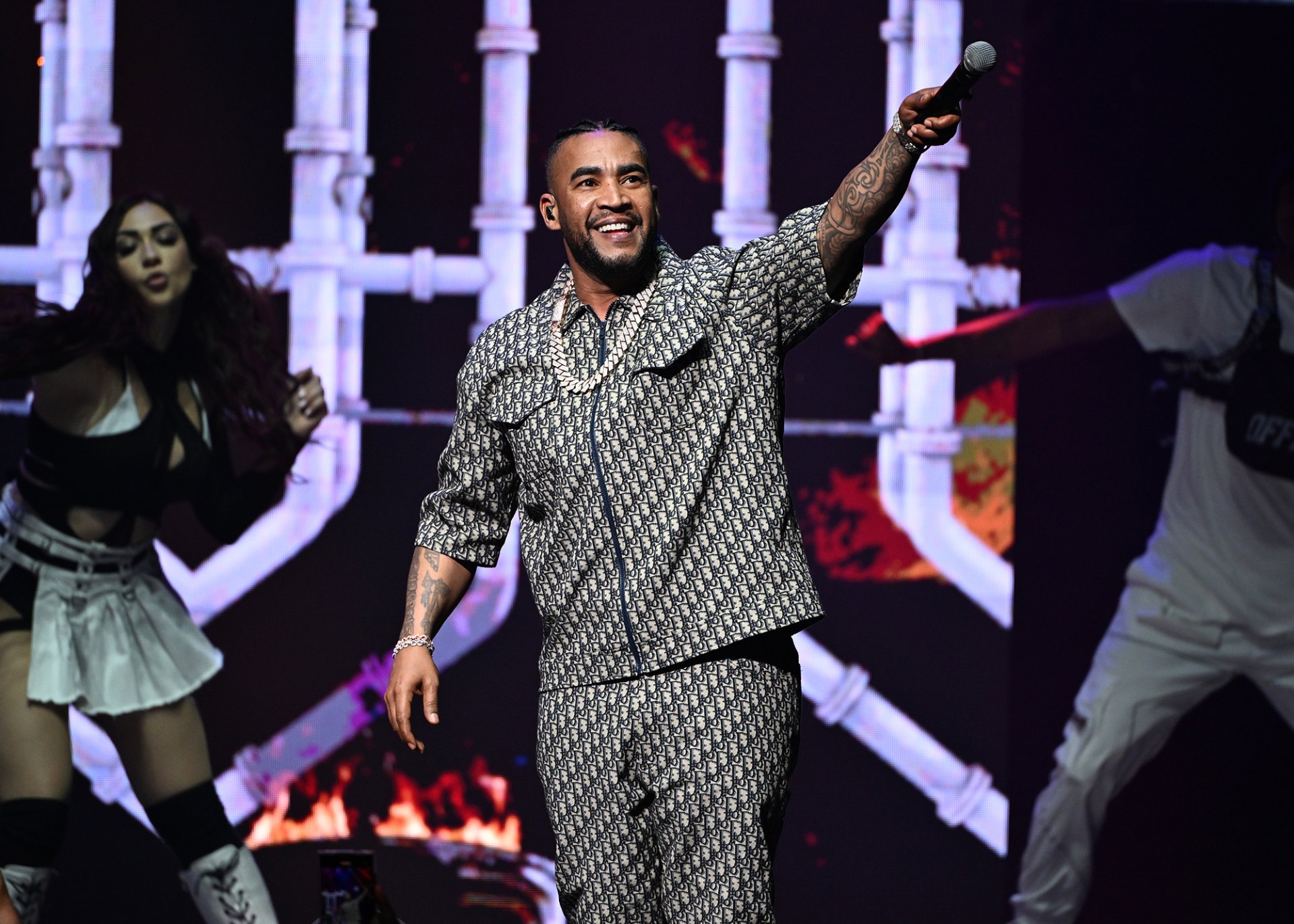 Don Omar Shares He Is ‘Cancer-Free’ After Revealing Diagnosis | Us Weekly