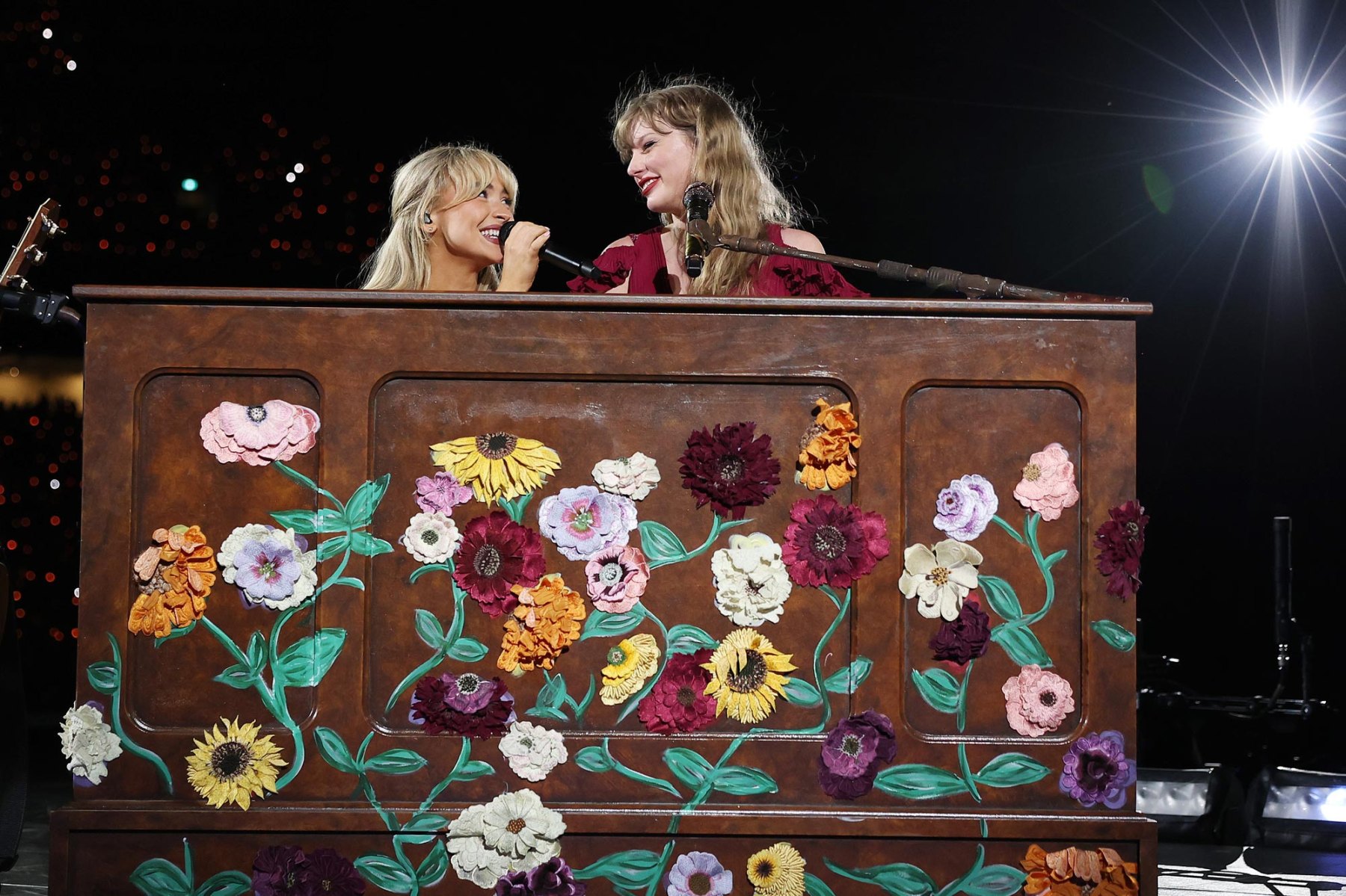 Detalles de la cronología de la amistad de Taylor Swift y Sabrina ...