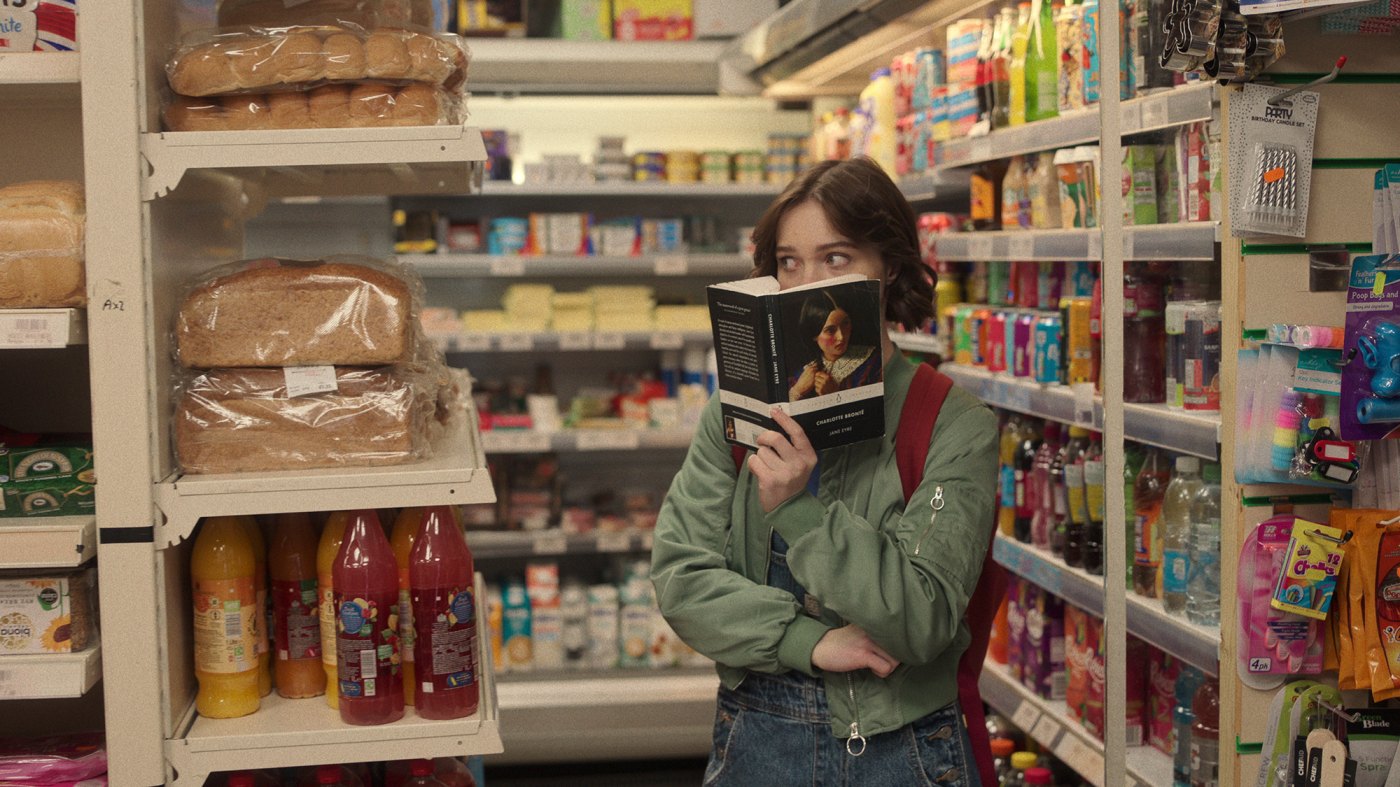 A Good Girl's Guide to Murder Show vs. Books: Biggest Differences | Us ...