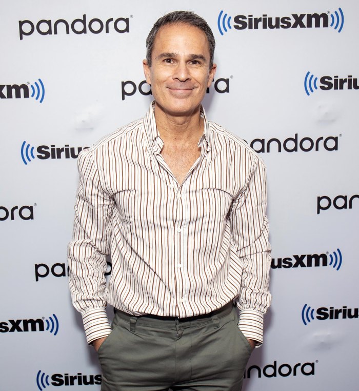 Gary Janetti Recalls Meeting Jennifer Connelly 29 Years Ago | Us Weekly
