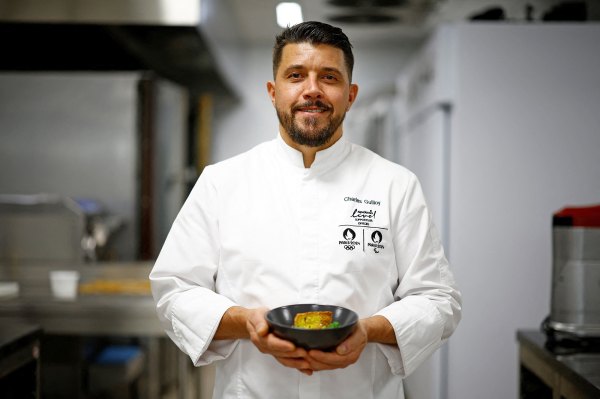 How Olympians Eat and Sleep: Inside Athletes' Village for Paris 2024 ...