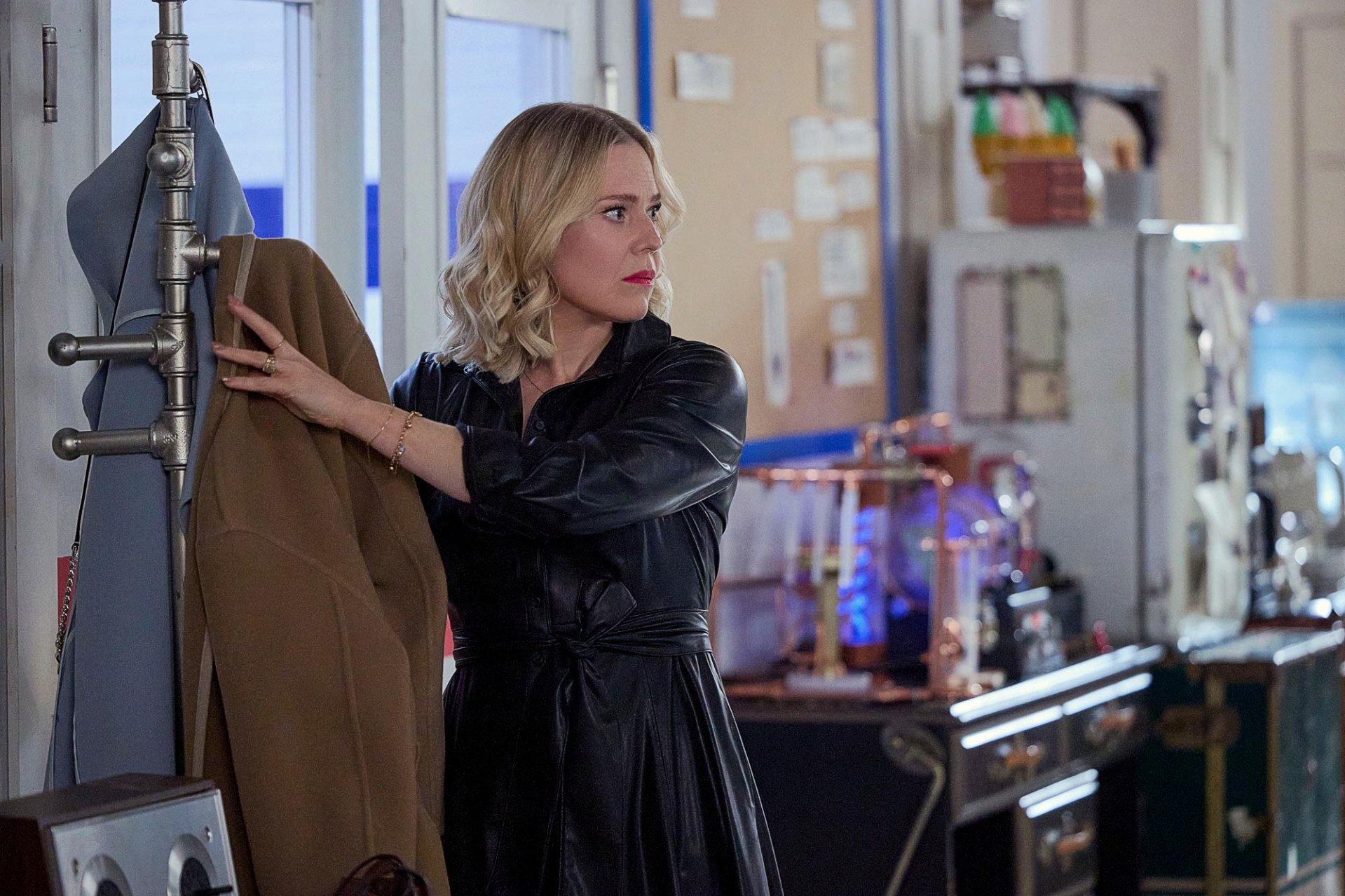 Kristin Booth Breaks Down Signed, Sealed, Delivered Pregnancy Reveal ...