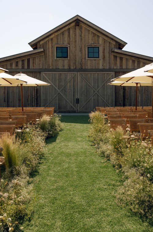 NHL's Alex Killorn and Wife Tiffany Share Details From Napa Wedding ...