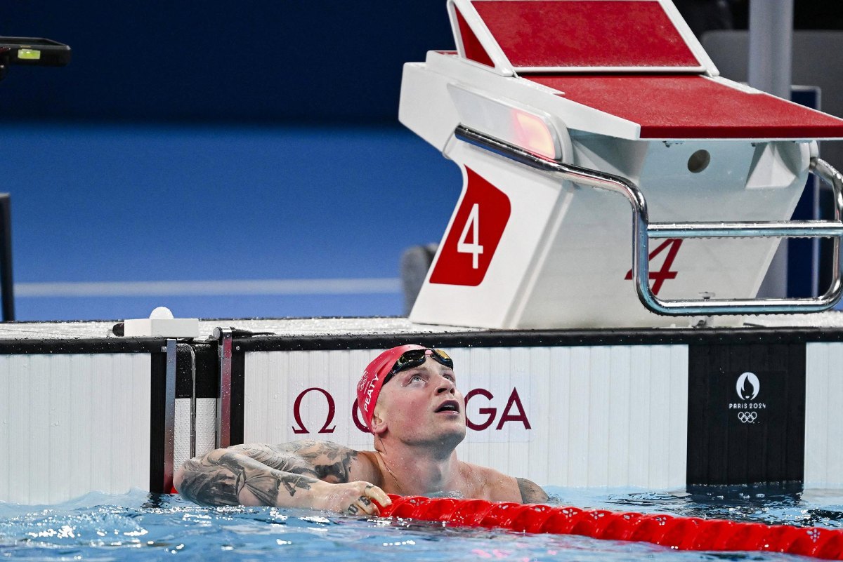 Swimmer Adam Peaty Tests Positive for COVID Hours After Winning Silver ...