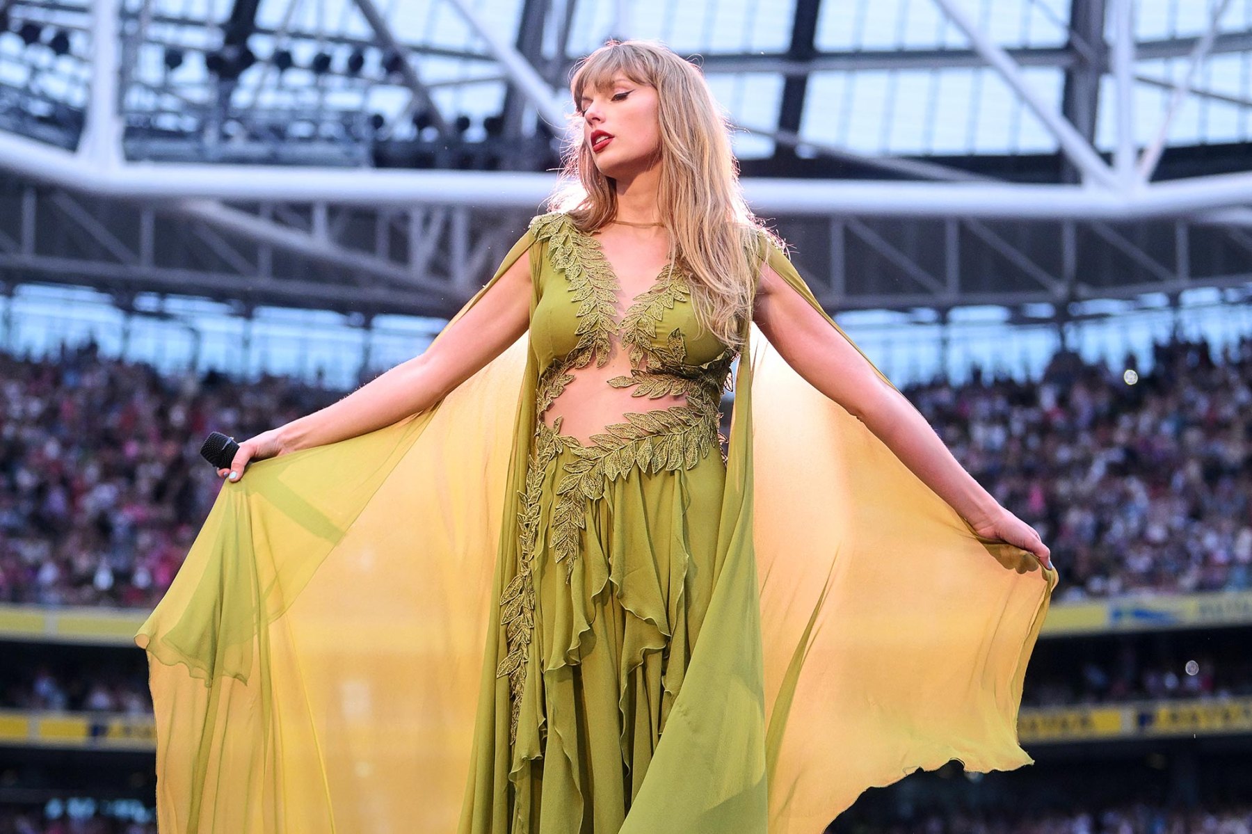 Taylor Swift’s Personal Items on Display at Victoria and Albert Museum ...