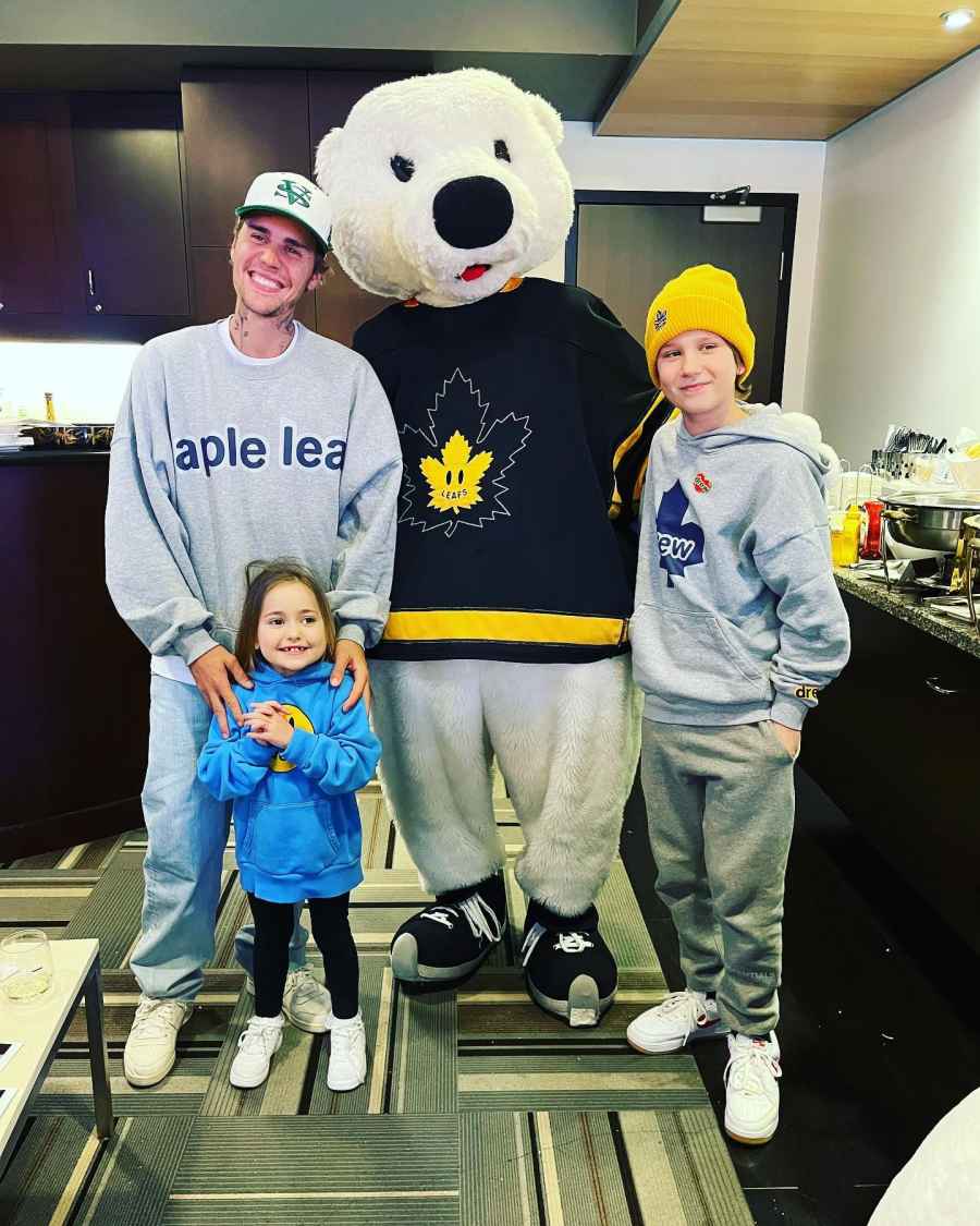 Justin Bieber's Family Guide: Meet His Parents, Children and More | Us ...