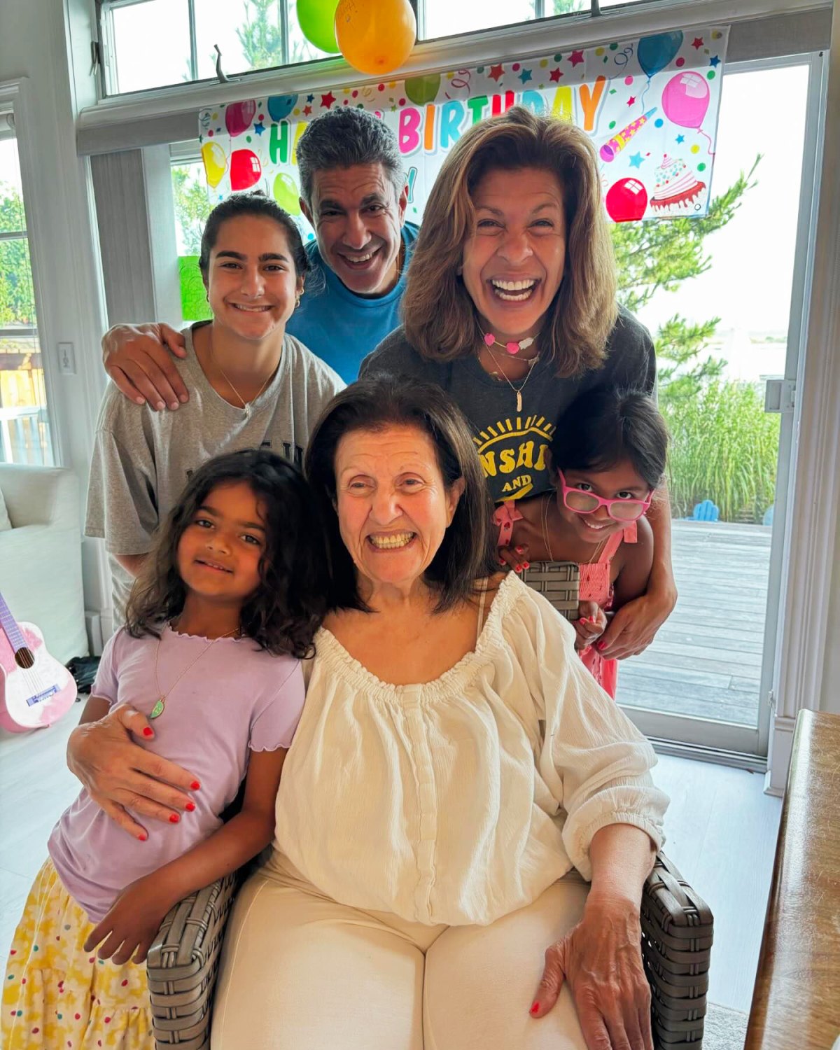 Hoda Kotb Kicks Off 60th Birthday Celebrations With Her 2 Daughters ...