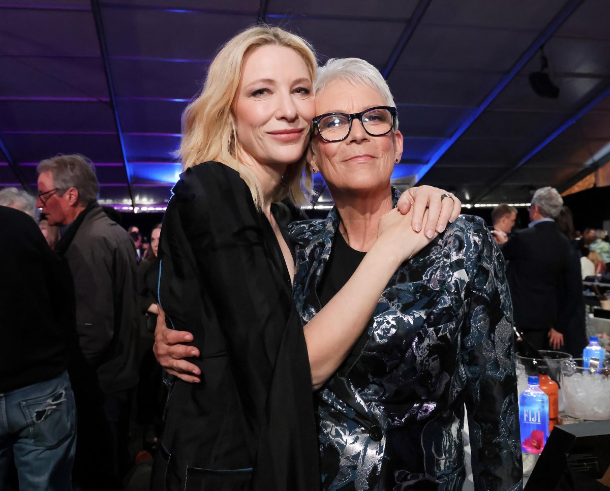 Jamie Lee Curtis Saves Cate Blanchett From Wardrobe Malfunction | Us Weekly