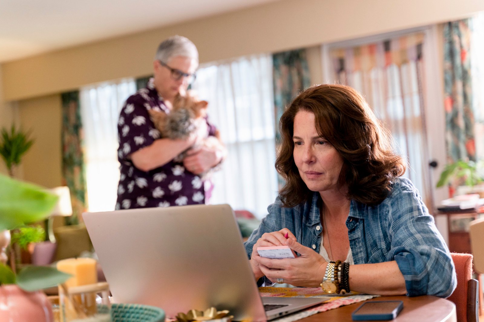 Robin Weigert Exits Justin Hartley Show Tracker Before Season 2 | Us Weekly
