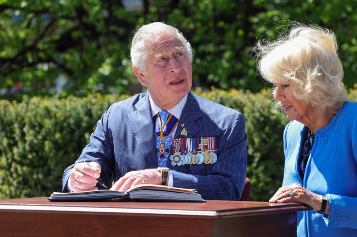 King Charles III Jokes About Pen Not Working After 2022 Incident | Us ...