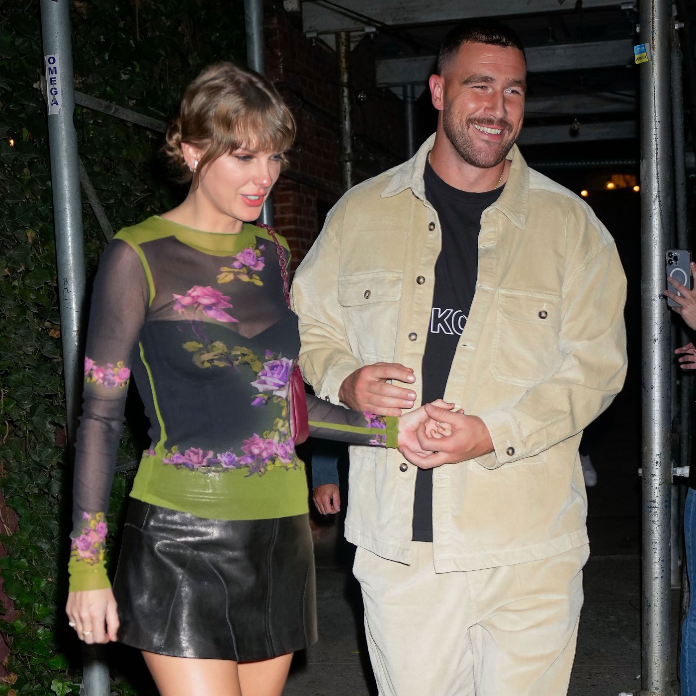 Patrick Mahomes Says Travis Kelce Grew Out His Hair for Taylor Swift ...