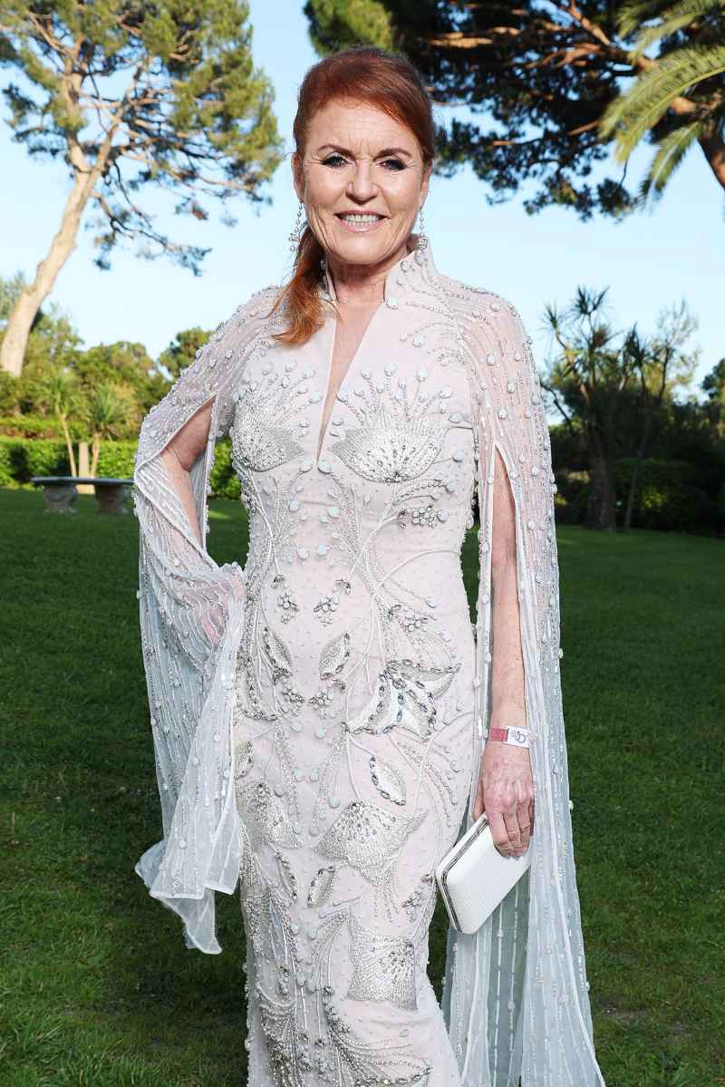 Sarah Ferguson Celebrates Late Queen's Corgis on International Dog Day ...