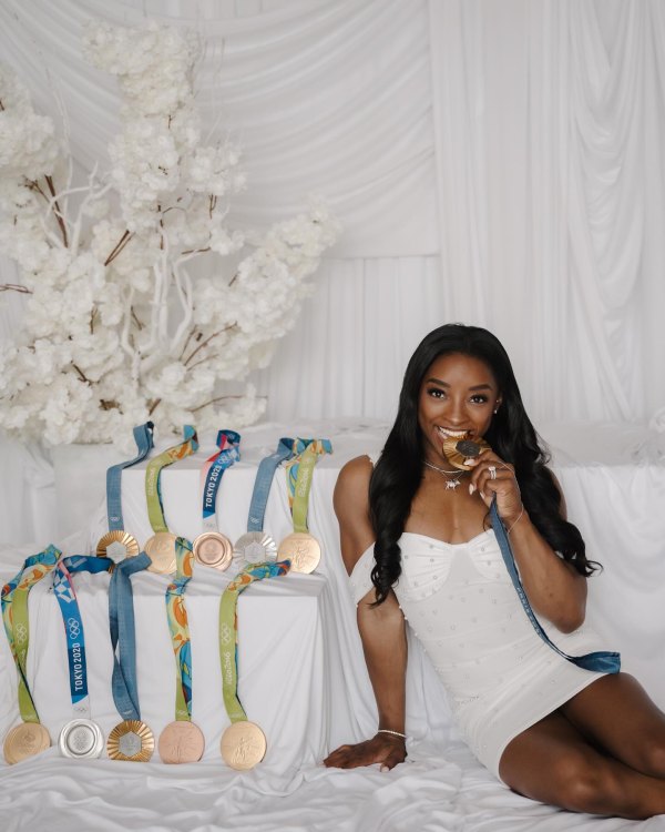 Simone Biles' Younger Self Would Be 'Proud' of Her 11 Olympic Medals ...