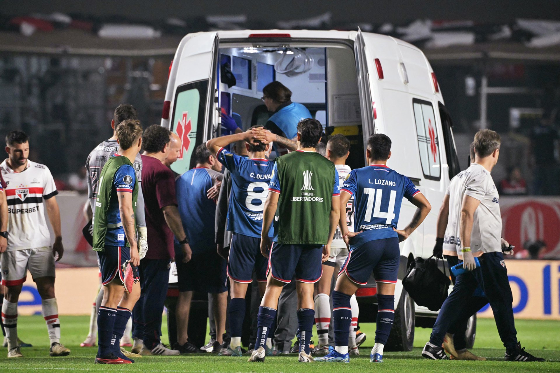 Soccer Player Juan Izquierdo Dead After Collapsing During Match | Us Weekly