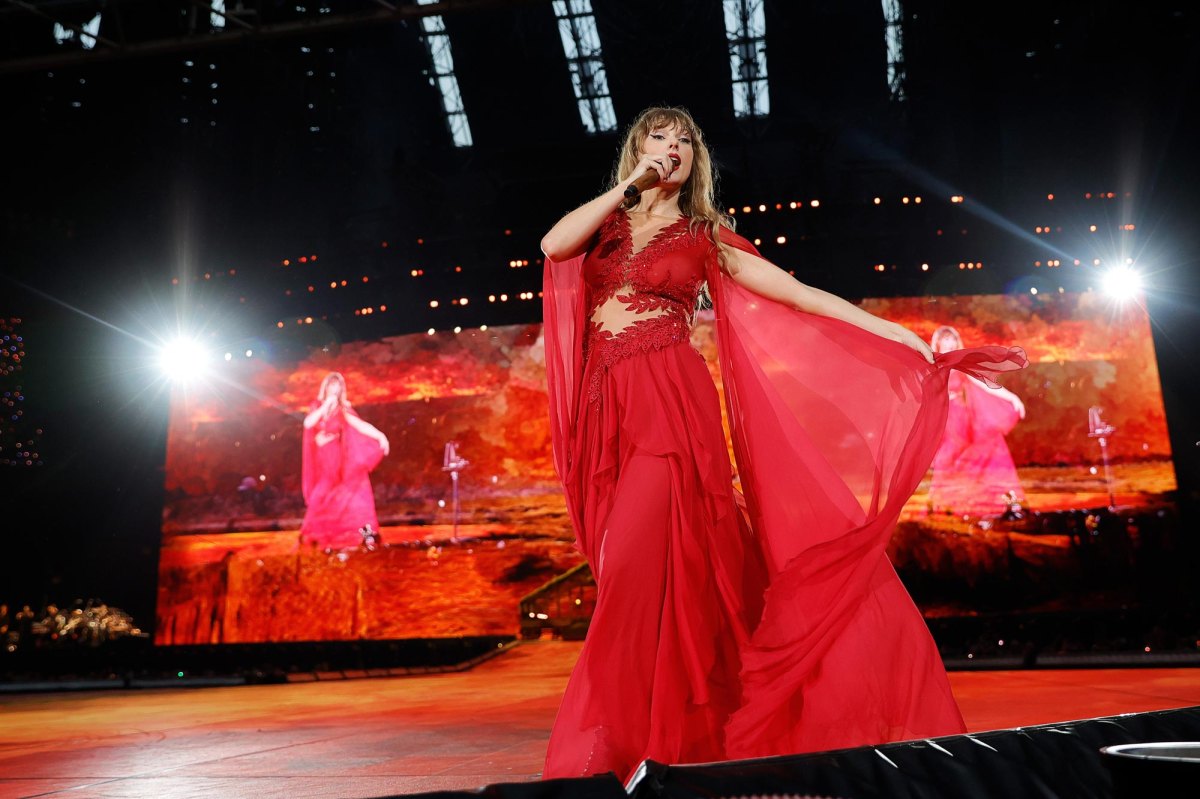Taylor Swift Addresses Cancellation of Vienna Shows Due to Terror Plot ...