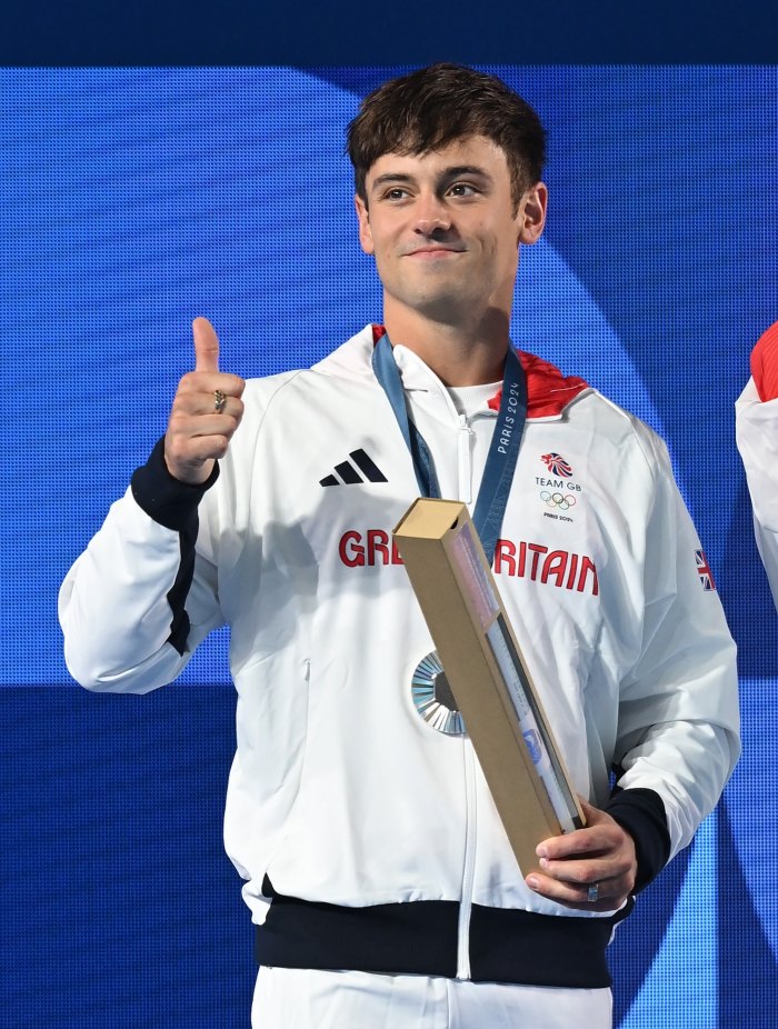 Tom Daley and More Olympic Swimmers Celebrate Brat Summer in Speedos ...